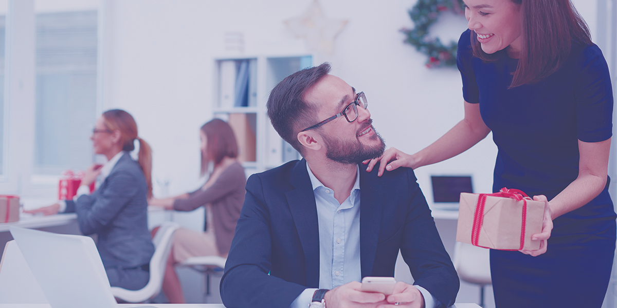 3 Ways to Give Back to Employees During the Holidays (That Don't ...